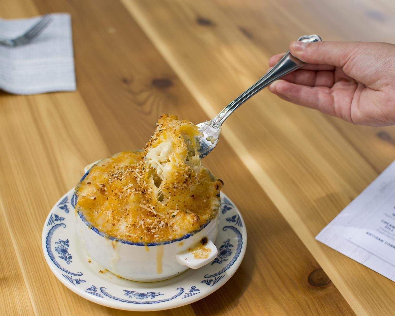 At Chicago's Reunion, Art Smith Serves Comforting Southern Fare