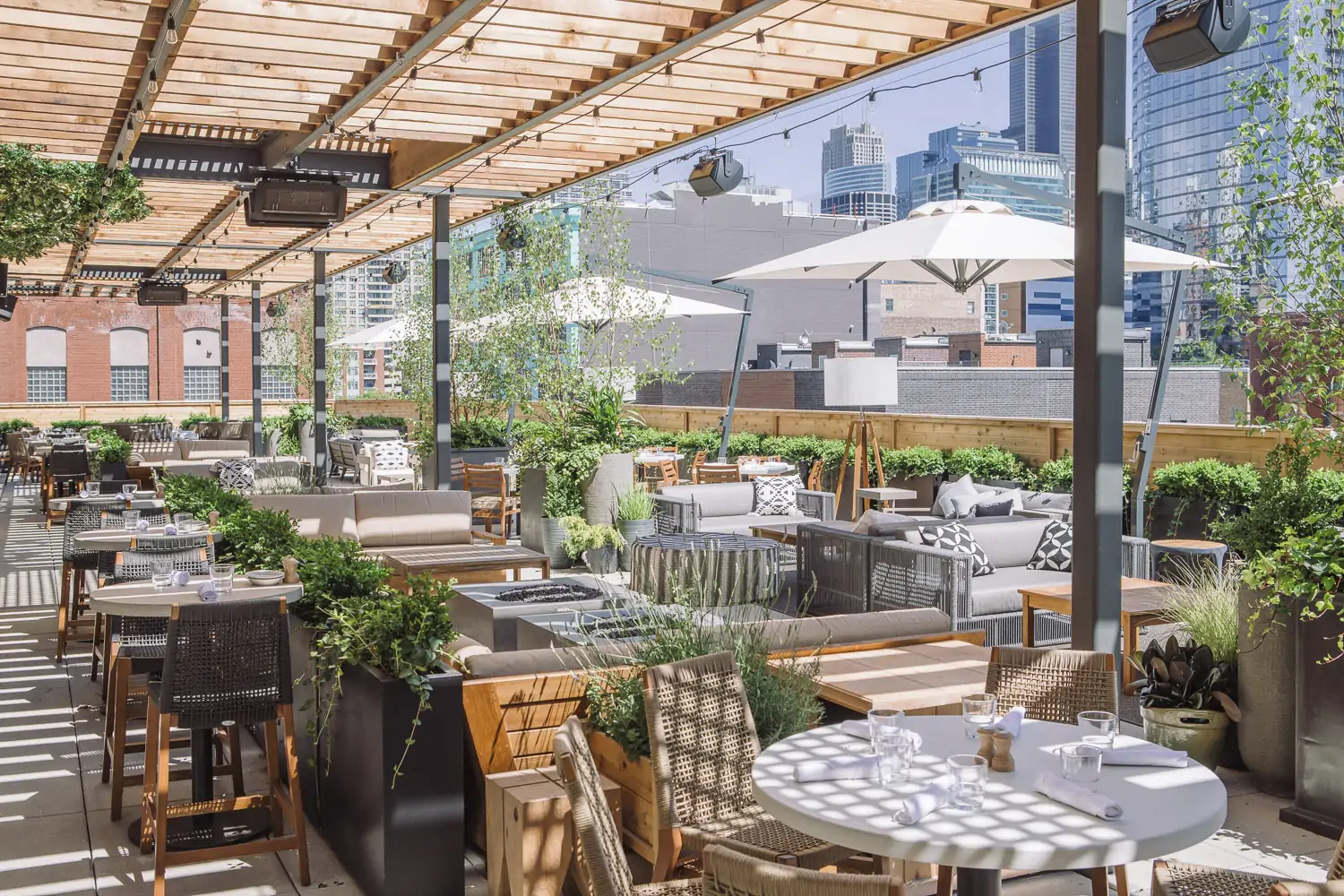 Best rooftop restaurants in Chicago - OpenTable Blog
