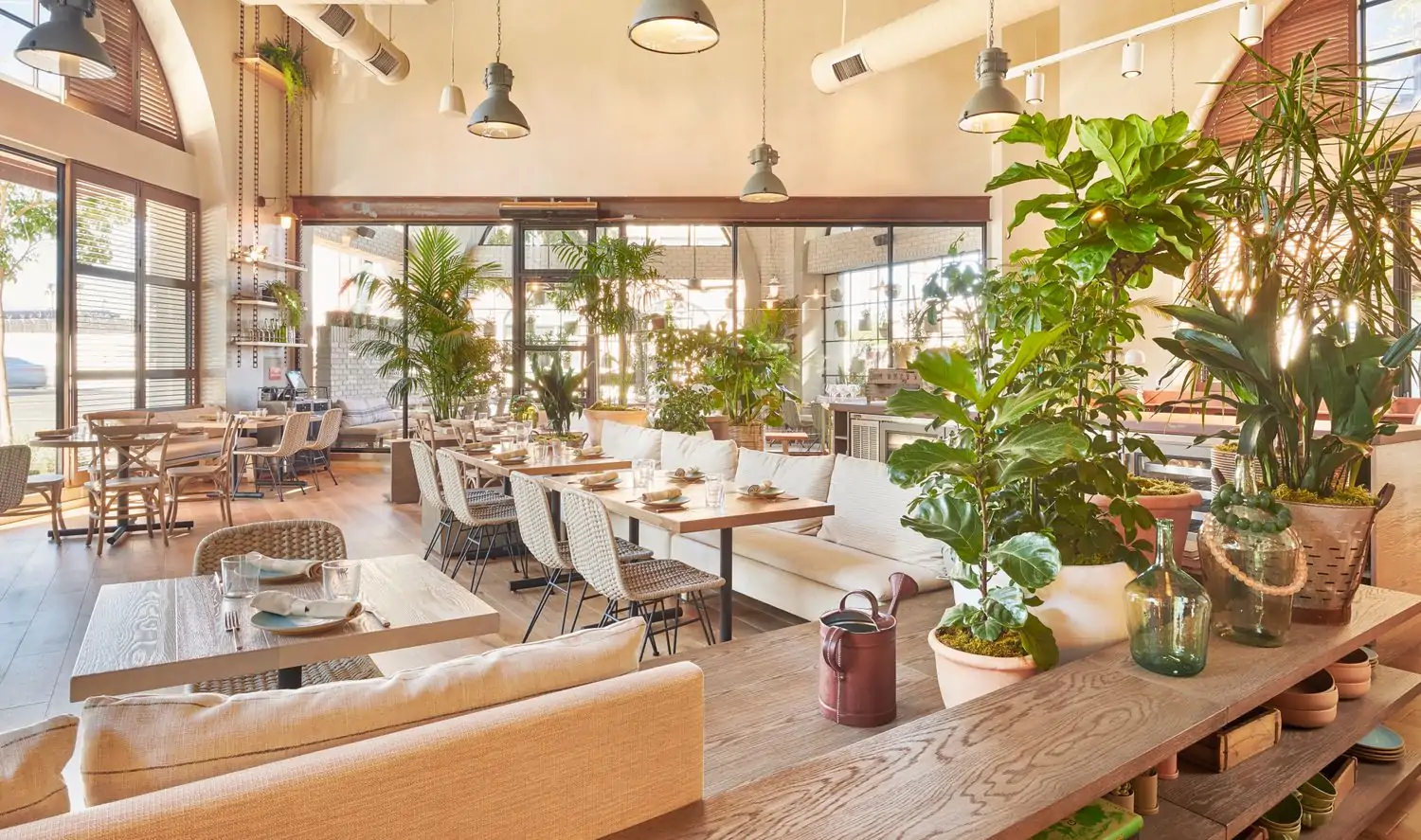 Best large group dining restaurants in Los Angeles - OpenTable Blog