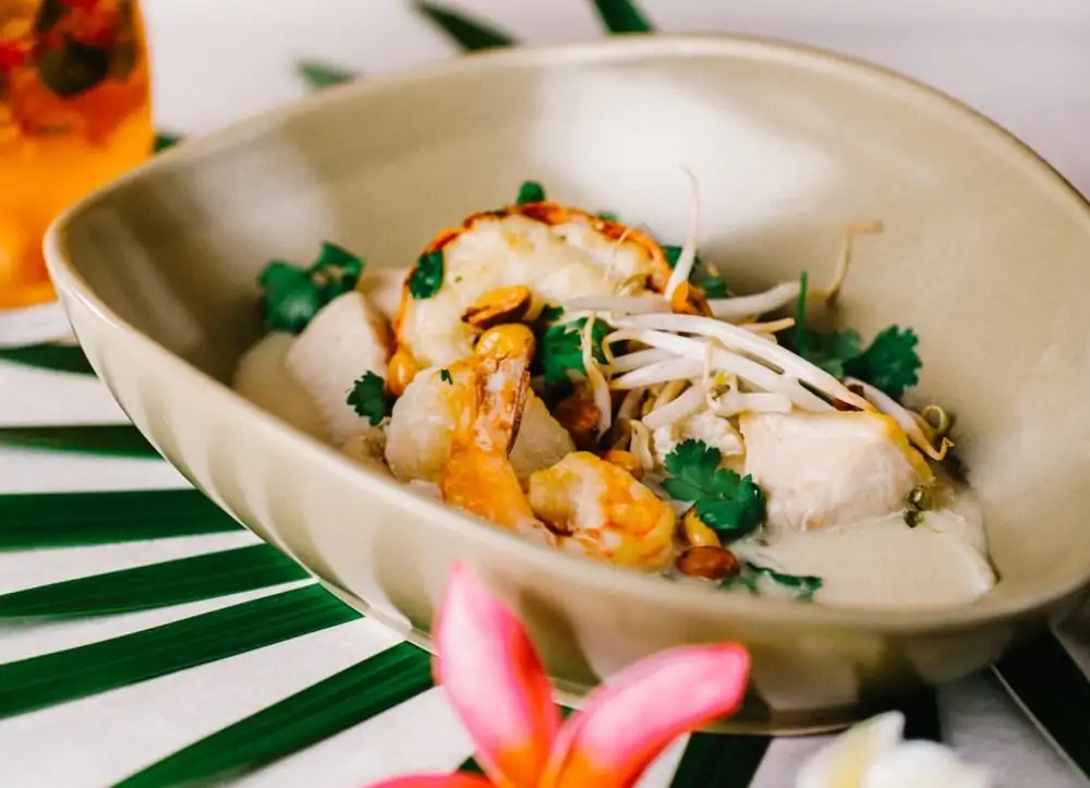 Find a best seafood restaurant in Honolulu Hawaii
