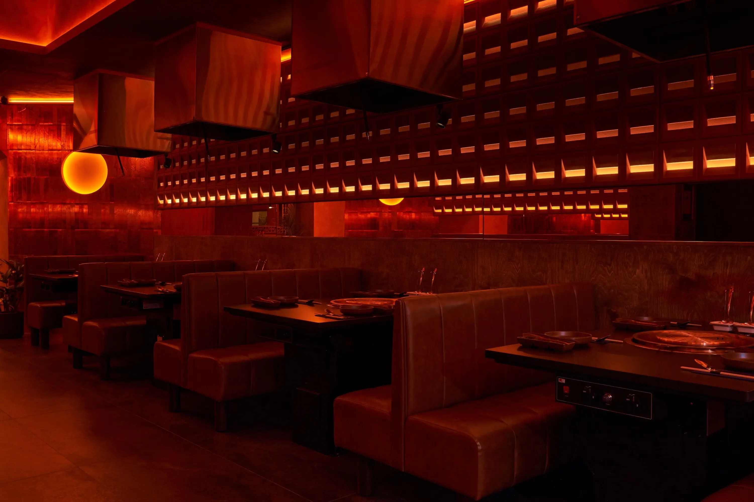 Unglo in NYC: Everything to know about the Thai BBQ restaurant ...