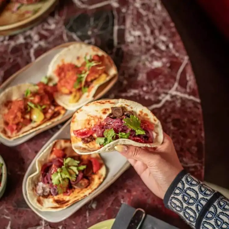 The best lunch in Sydney for 2025 - Top 11 must-try spots - OpenTable ...