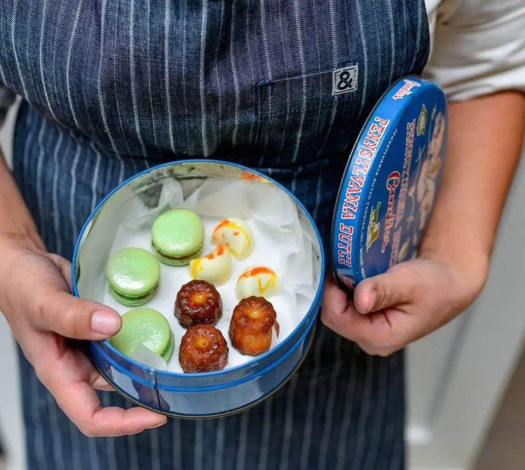 Build better buzz for your new restaurant opening: the top 8 tips