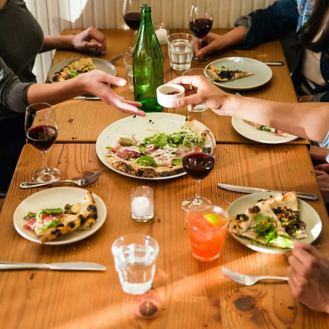 Social Media Marketing for Restaurants in 2026 - Complete Guide with ...
